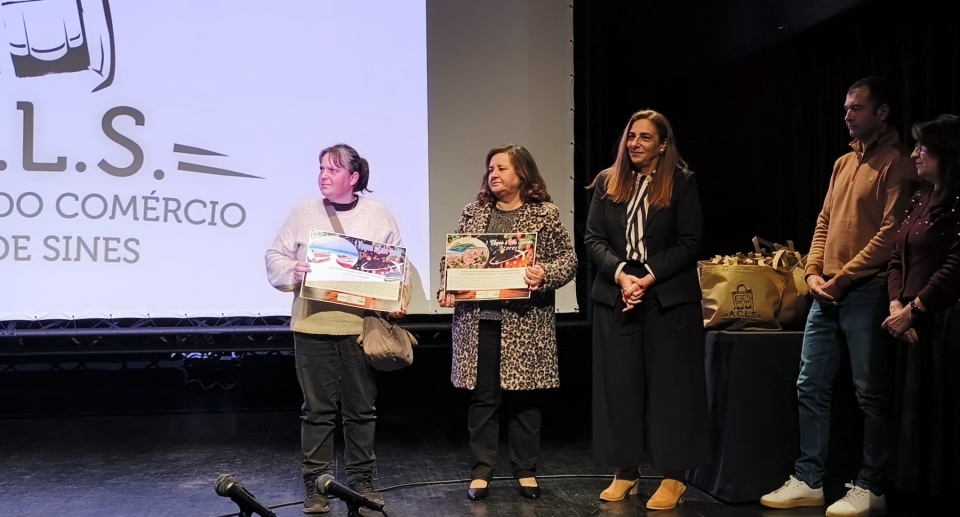Sandra Cangalhas foi a vencedora da Campanha de Natal da Associação do ...